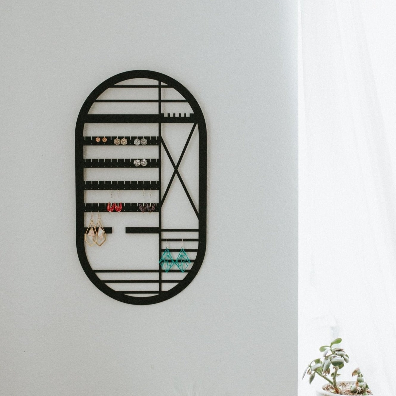 Wall-Hanging Jewelry Organizer – LeeMo Designs